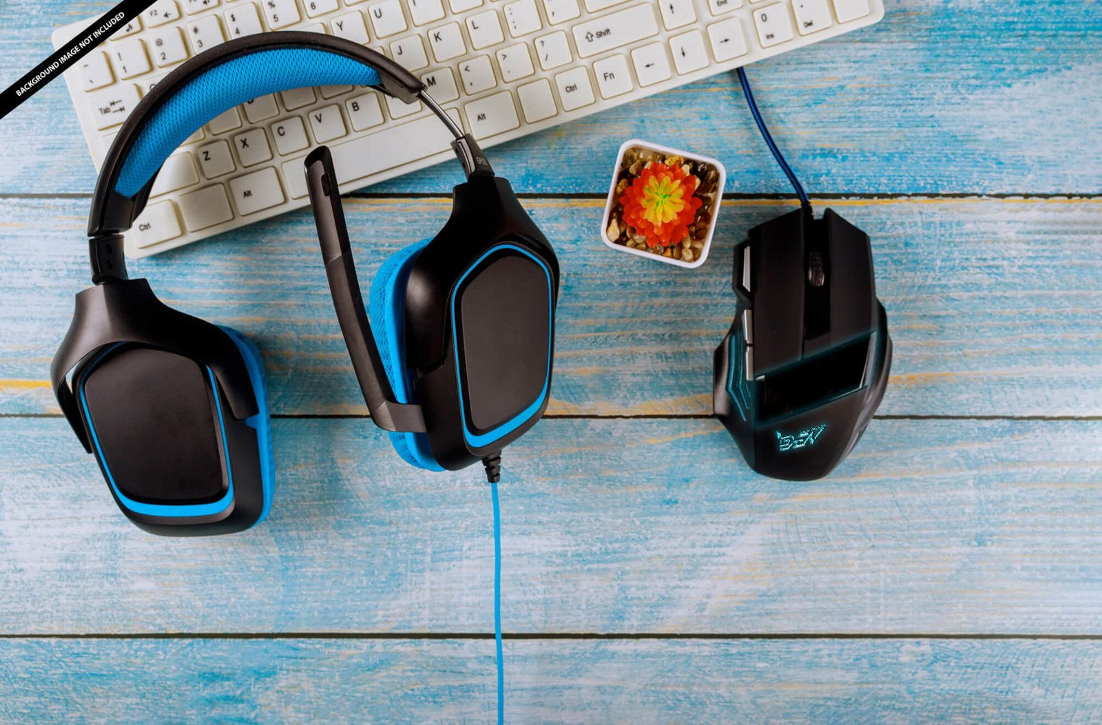 Free Gaming Mouse Mockup PSD Template - Mockup Den