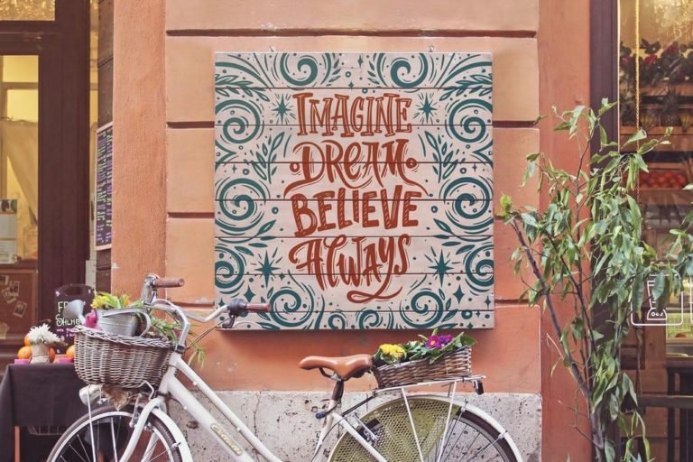 31+ Best Free Cycle Mockup PSD Template for Brand Promotion - Mockup Den