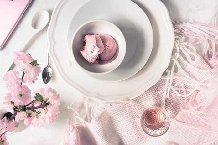 30+ Dinner Set Mockup PSD Free & Premium Templates