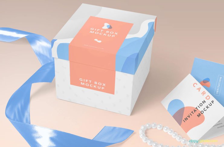 28 +Free Small Box Mockup PSD Template for Packaging
