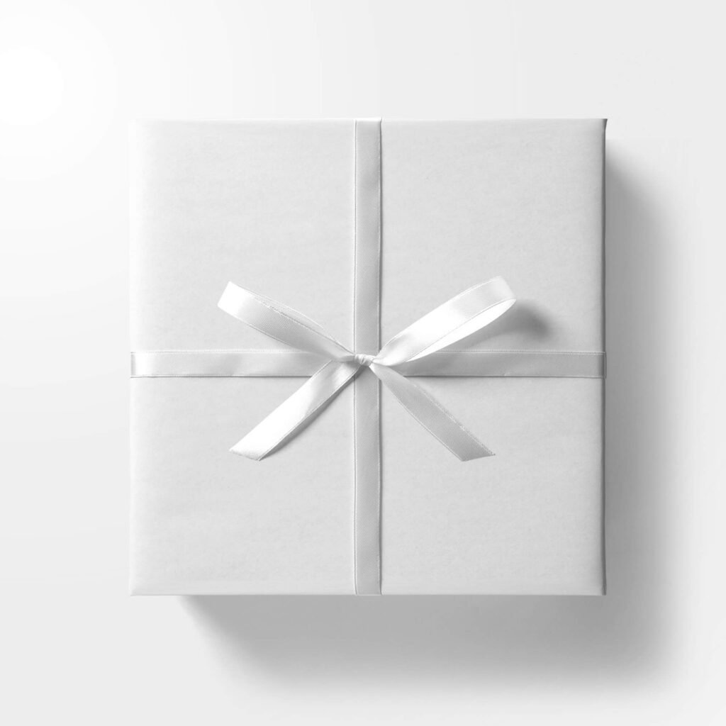 Free Gift Box Mockup PSD Template - Mockup Den