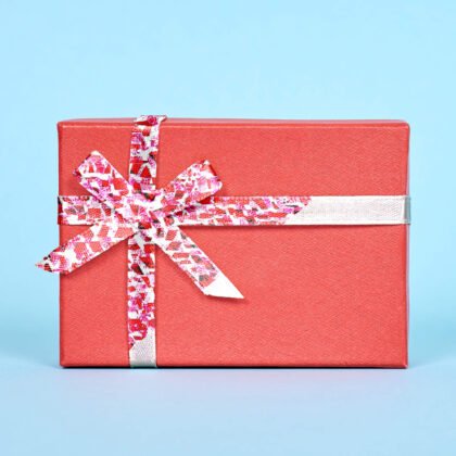 Free Packaging Ribbon Mockup PSD