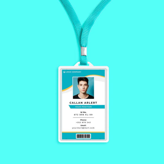 Free Tag Badge Mockup PSD