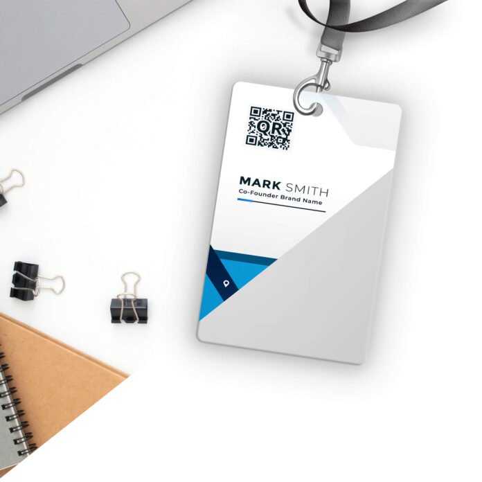 Free Name Tag Mockup PSD Template...